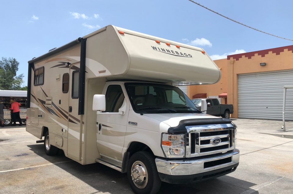 Minnie Winnie | Americas Best RVs